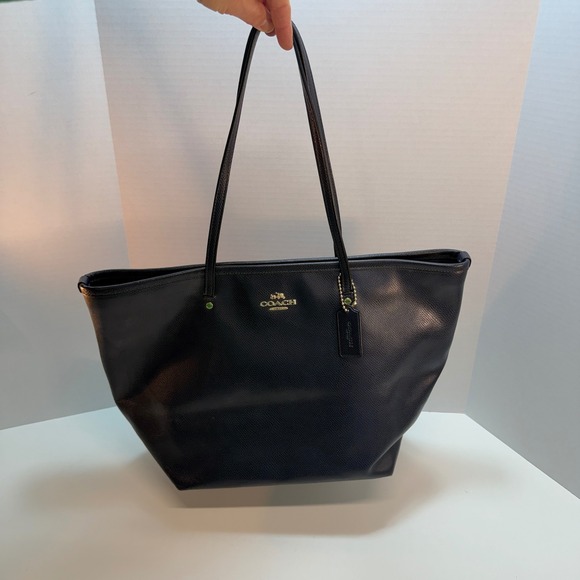 Coach | Bags | Coach Navy Blue Pebbled Leather Tote Shoulder Bag Purse ...